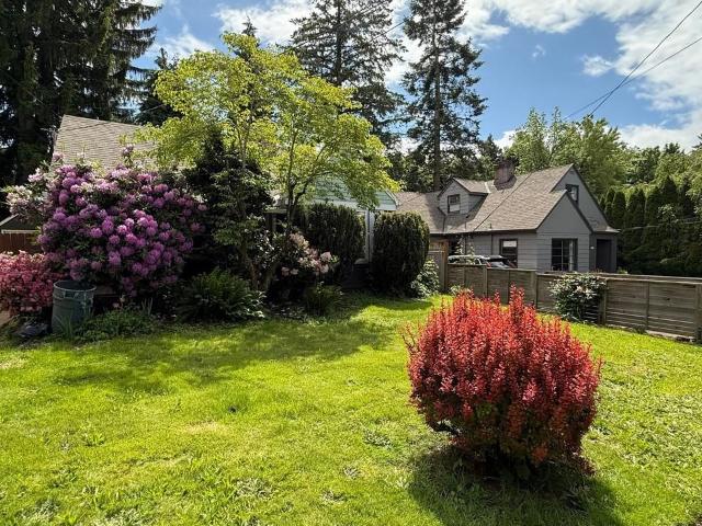 4 Bedroom Home for Rent at 5708 Se Stark St, Portland, OR 97215 Mt. Tabor