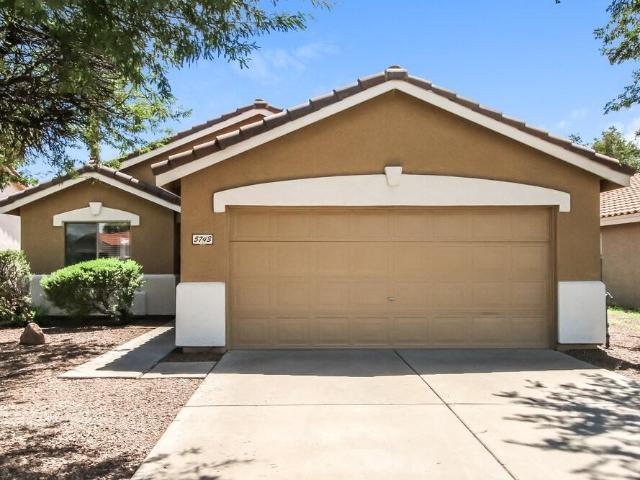 4 Bedroom Home for Rent at 5743 E Flossmoor Cir, Mesa, AZ 85206