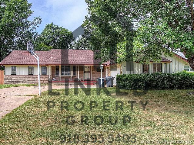 4 Bedroom Home for Rent at 5852 S Quebec Ave, Tulsa, OK 74135