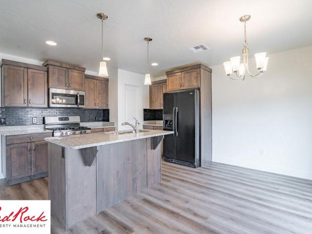 4 Bedroom Home for Rent at 5887 S Charger Loop, St George, UT 84790