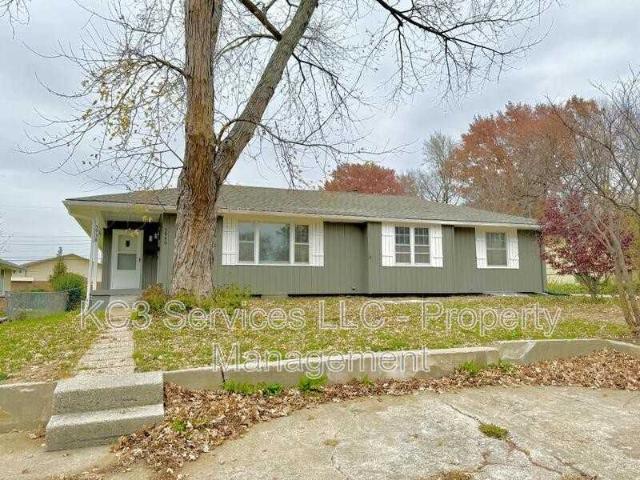 4 Bedroom Home for Rent at 5940 E 136th St, Grandview, MO 64030