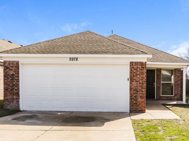 4 Bedroom Home for Rent at 5978 E Wagon Hill Rd, Millington, TN 38053