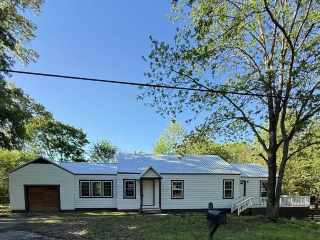 4 Bedroom Home for Rent at 617 8th Ave #1, Midfield, AL 35228