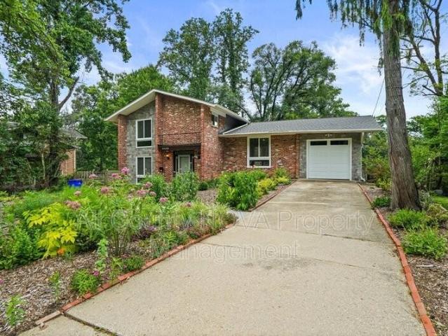 4 Bedroom Home for Rent at 6428 Earlham Dr, Bethesda, MD 20817