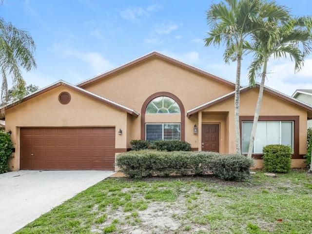 4 Bedroom Home for Rent at 6642 Nw 42nd Ave, Coconut Creek, FL 33073