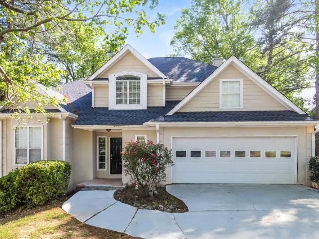 4 Bedroom Home for Rent at 671 Woodstone Rd, Lithonia, GA 30058