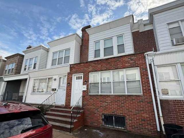 4 Bedroom Home for Rent at 6754 Linmore Ave, Philadelphia, PA 19142 Elmwood