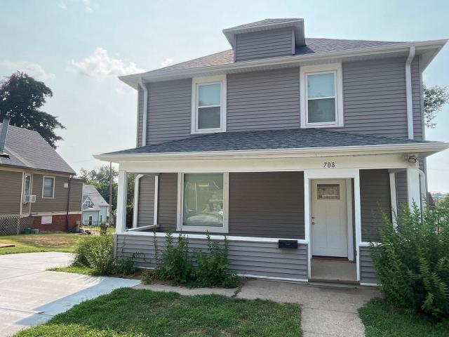 4 Bedroom Home for Rent at 708 N 41st St, Omaha, NE 68131 Joslyn Castle