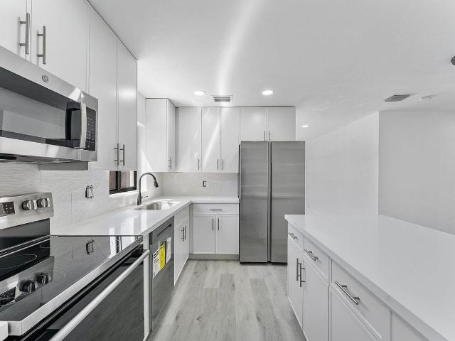 4 Bedroom Home for Rent at 714 Nw 1st Way, Deerfield Beach, FL 33441