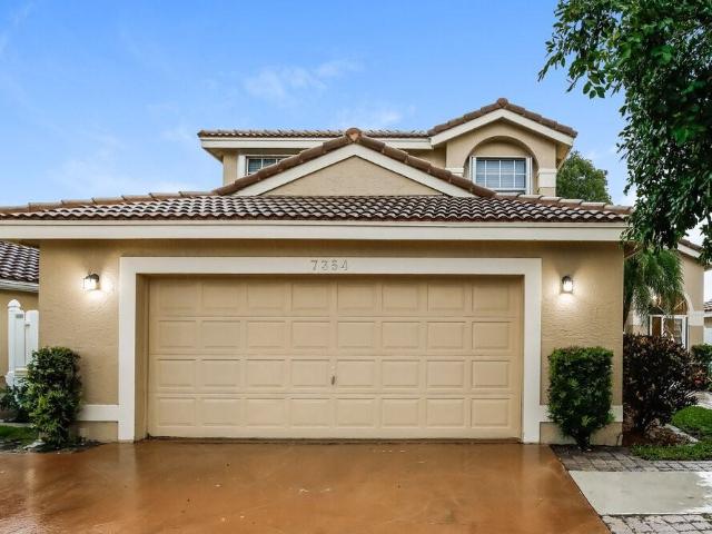 4 Bedroom Home for Rent at 7354 Michigan Isle Rd, Miami, FL 33467 Lake Charleston