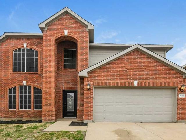 4 Bedroom Home for Rent at 7806 Calgary Ln, Arlington, TX 76001