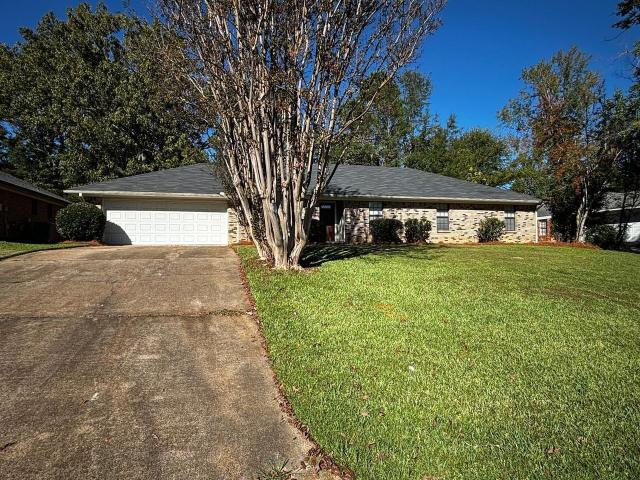 4 Bedroom Home for Rent at 7 Treeway Dr, Brandon, MS 39042