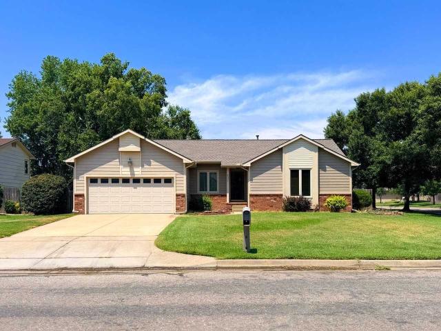 4 Bedroom Home for Rent at 8002 W 19th St N, Wichita, KS 67212
