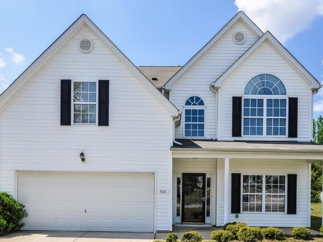 4 Bedroom Home for Rent at 804 Red Oak Tree Dr, Fuquay Varina, NC 27526