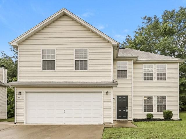 4 Bedroom Home for Rent at 807 General Barksdale Dr, Smyrna, TN 37167