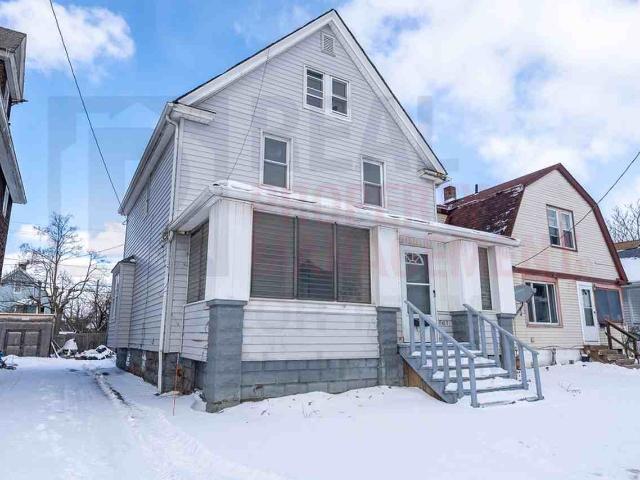 4 Bedroom Home for Rent at 8107 Goodman Ave, Cleveland, OH 44105 South Broadway