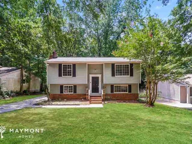 4 Bedroom Home for Rent at 8114 Bald Ridge Dr, Charlotte, NC 28227 Marlwood