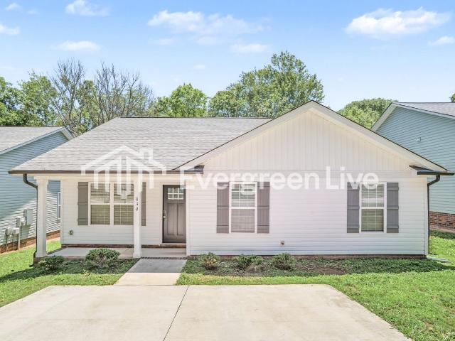 4 Bedroom Home for Rent at 840 N Main St, China Grove, NC 28023
