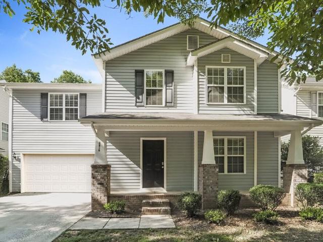 4 Bedroom Home for Rent at 8819 Twisted Pine Dr, Charlotte, NC 28269 Davis Lake Eastfield
