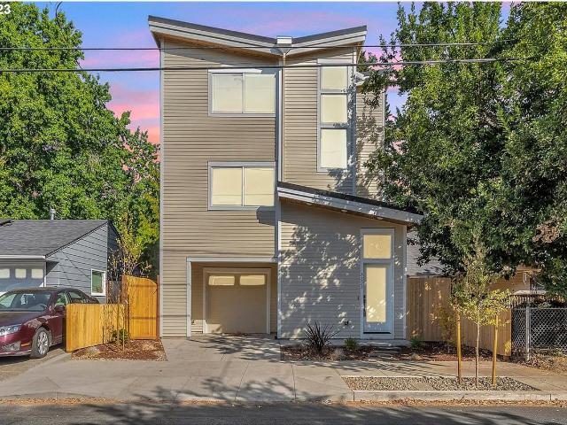 4 Bedroom Home for Rent at 8825 N Swenson St, Portland, OR 97203 St. Johns