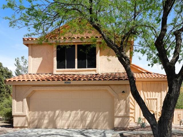 4 Bedroom Home for Rent at 8892 N Lessing Ct, Tucson, AZ 85742