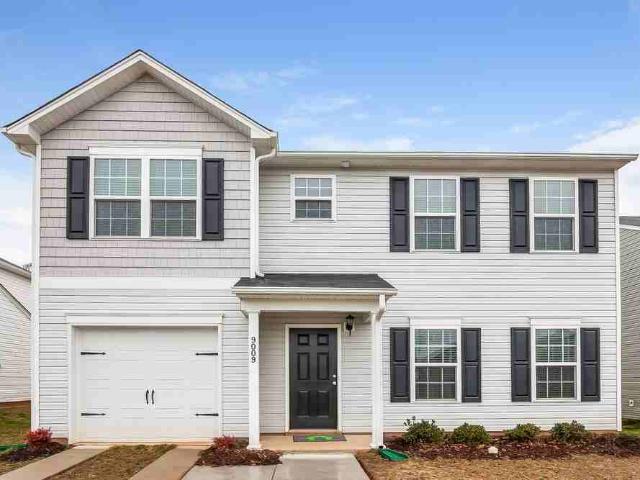 4 Bedroom Home for Rent at 9009 Sharpes Cir, Charlotte, NC 28214 Wildwood