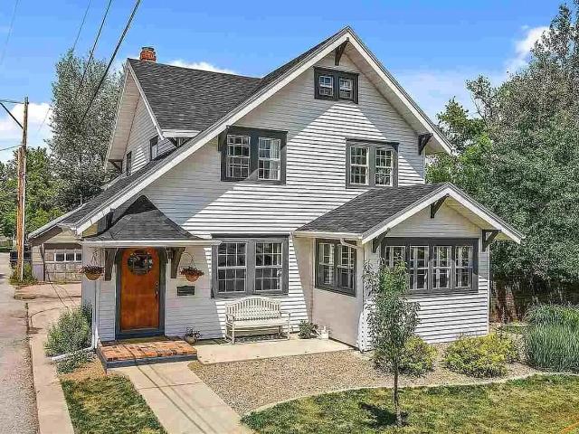 4 Bedroom Home for Rent at 912 Fulton St, Rapid City, SD 57701