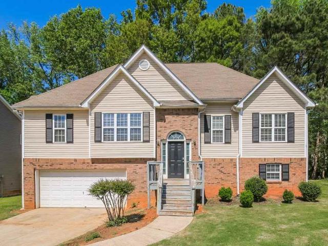 4 Bedroom Home for Rent at 915 Castlerock Way, Stockbridge, GA 30253 Eagles Landing