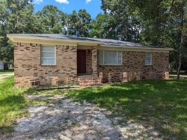 4 Bedroom Home for Rent at 916 Shelton Beach Rd, Saraland, AL 36571