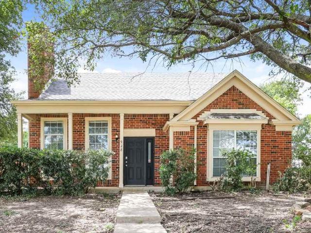 4 Bedroom Home for Rent at 928 Eagle Dr, Desoto, TX 75115