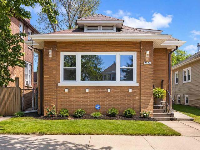 4 Bedroom Home for Rent at 9325 S Loomis St, Chicago, IL 60620 Washington Heights