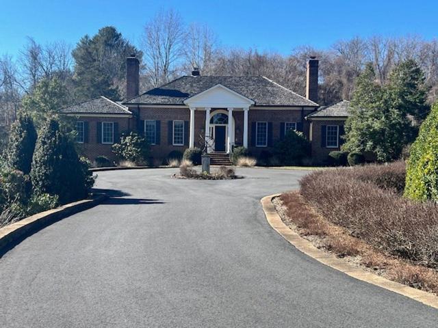 4 Bedroom Home for Rent at 935 Garth Rd, Charlottesville, VA 22901