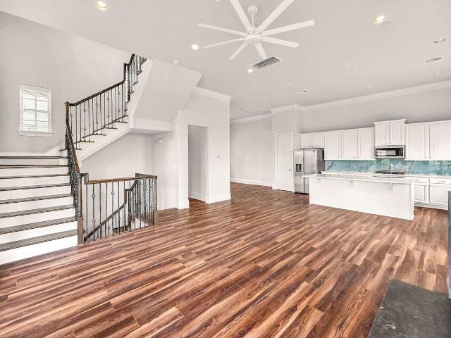 4 Bedroom Home for Rent at 9644 Knight Rd, Houston, TX 77045 Central Southwest