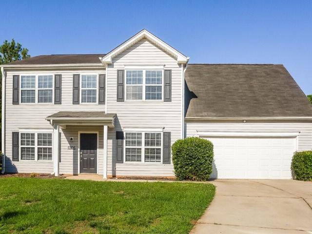 4 Bedroom Home for Rent at 9705 Avensong Crossing Dr, Charlotte, NC 28215 Bradfield Farms