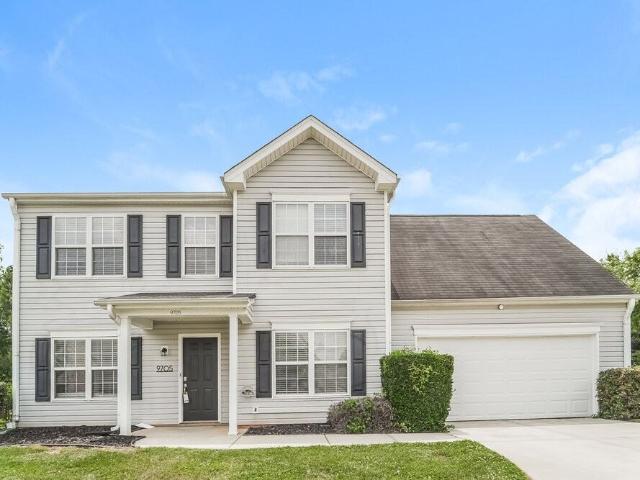 4 Bedroom Home for Rent at 9705 Avensong Crossing Dr, Charlotte, NC 28215 Bradfield Farms