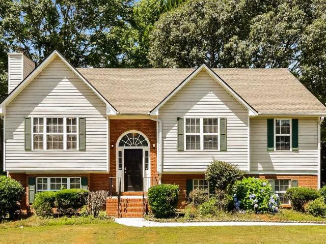 4 Bedroom Home for Rent at 976 Masters Ln, Snellville, GA 30078