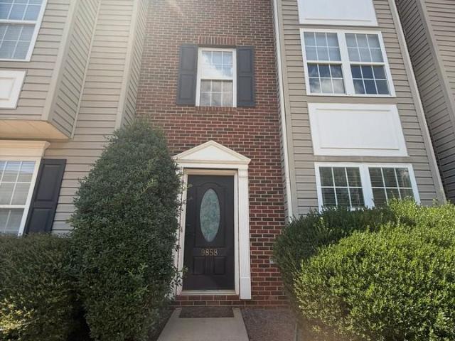 4 Bedroom Home for Rent at 9858 Treeside Ln, Matthews, NC 28105