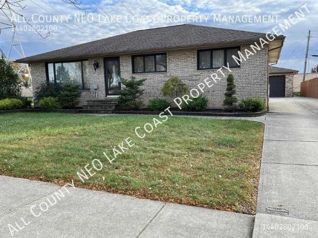 4 Bedroom Home for Rent at 9953 Shady Ln, Brooklyn, OH 44144 Brooklyn
