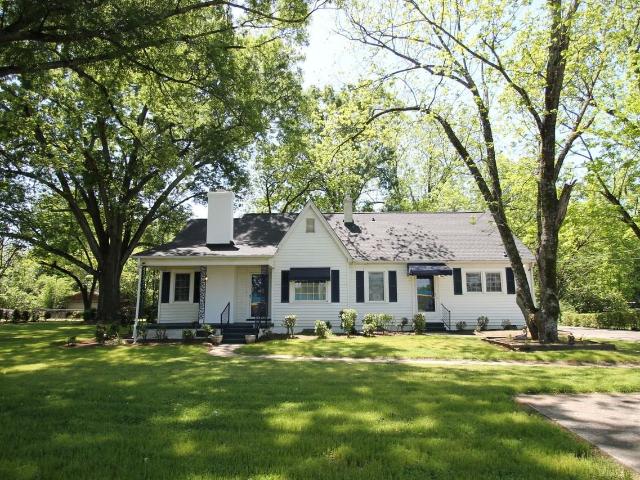 4 Bedroom Home for Rent at 1004 Anderson Rd S, Rock Hill, SC 29730