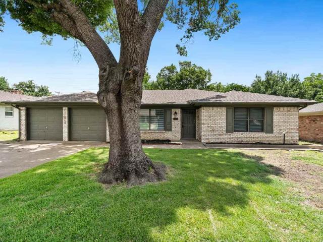 4 Bedroom Home for Rent at 1004 Ridgefield Dr, Plano, TX 75075 Dallas North Estates
