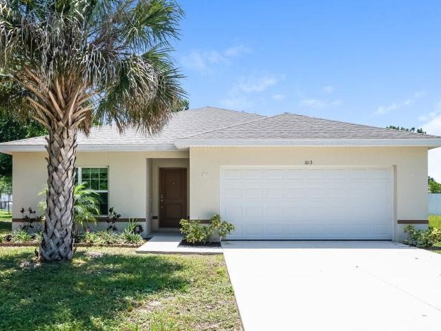 4 Bedroom Home for Rent at 1013 Coatbridge Dr, Poinciana, FL 34758 Poinciana