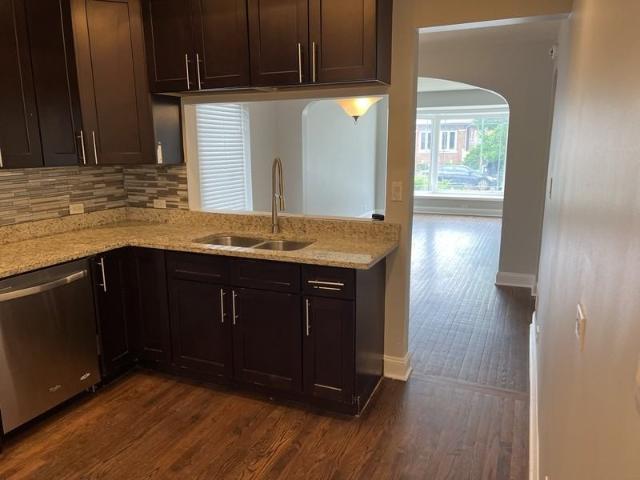 4 Bedroom Home for Rent at 10330 S Green St, Chicago, IL 60643 Washington Heights