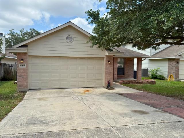 4 Bedroom Home for Rent at 10419 Goldcrest Ml, San Antonio, TX 78239 Royal Ridge