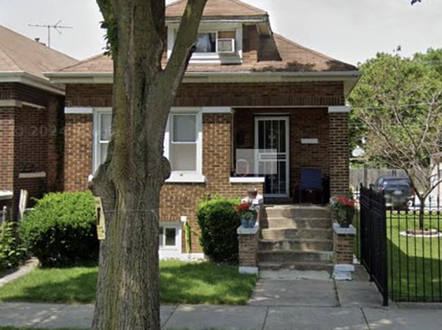 4 Bedroom Home for Rent at 10422 S Calhoun Ave #NA, Chicago, IL 60617 South Deering