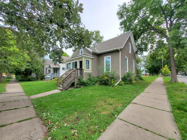 4 Bedroom Home for Rent at 1058 24th Ave Se, Minneapolis, MN 55414 Como