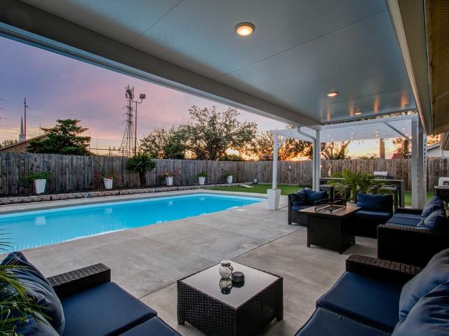 4 Bedroom Home for Rent at 10606 Kirkwren Dr #NA, Houston, TX 77089 Southbelt Ellington