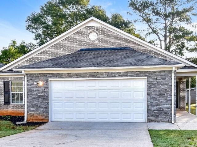 4 Bedroom Home for Rent at 10976 Big Sky Dr, Lovejoy, GA 30228