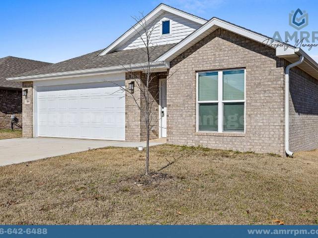 4 Bedroom Home for Rent at 1104 Sw 3rd Ave, Gentry, AR 72734