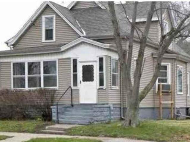 4 Bedroom Home for Rent at 1104 W Smith St, Peoria, IL 61605