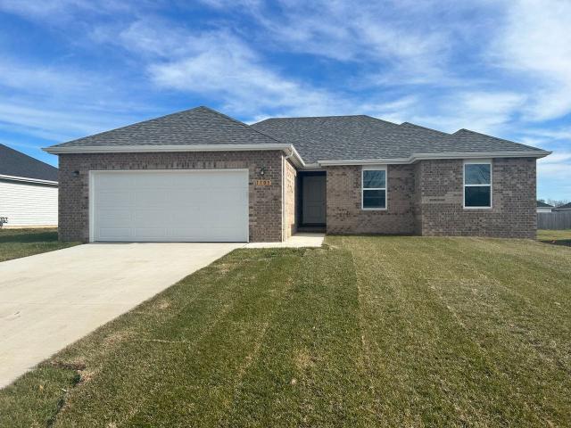 4 Bedroom Home for Rent at 1105 Abbey St, Monett, MO 65708
